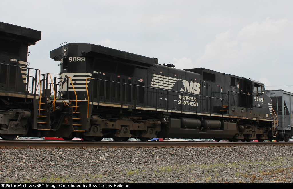 NS 9899 (1)
